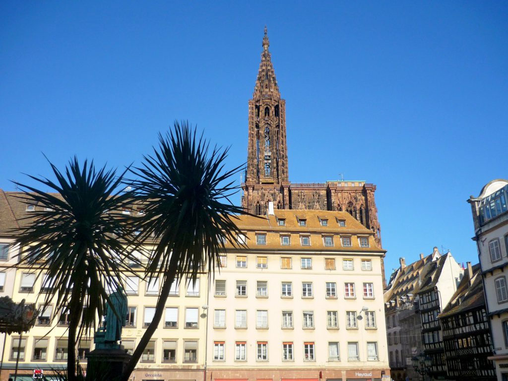 Découvrir la place Gutenberg à Strasbourg - Mon Grand Est