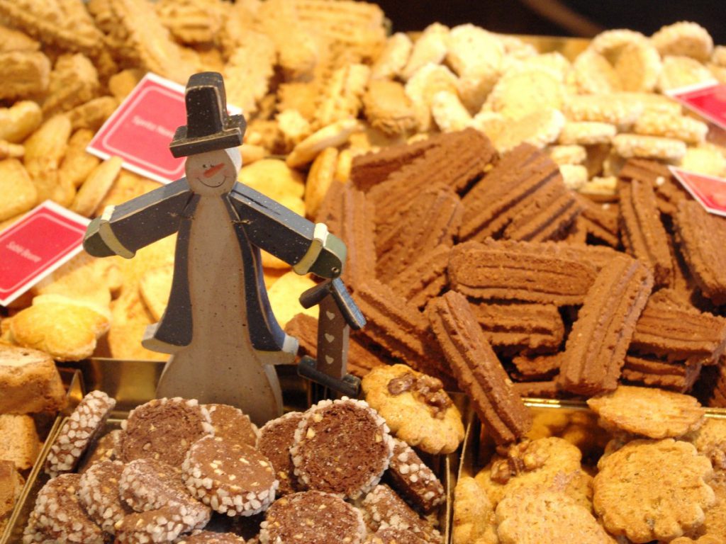 Les bredeles et bredalas : les biscuits de Noël alsaciens - Mon Grand Est