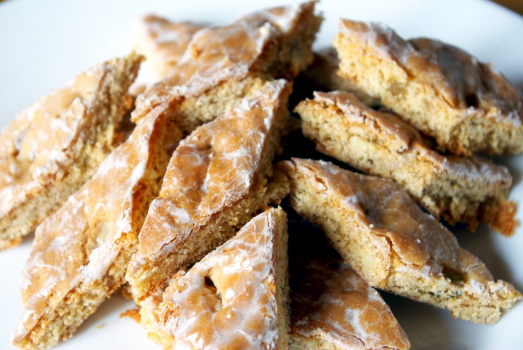 Les bredeles et bredalas : les biscuits de Noël alsaciens - Mon Grand Est