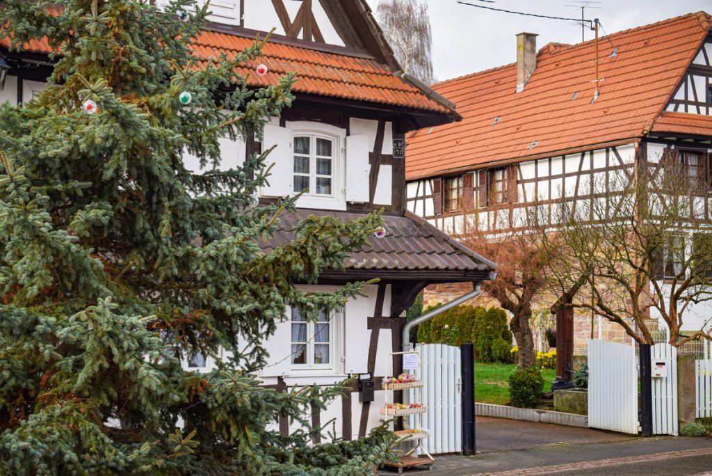 Découvrez Hunspach, le Village Préféré des Français - Mon Grand Est