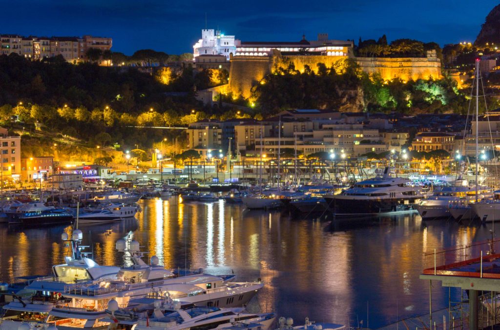 Monaco de nuit : Balade-Découverte des Illuminations - Mon Grand Est