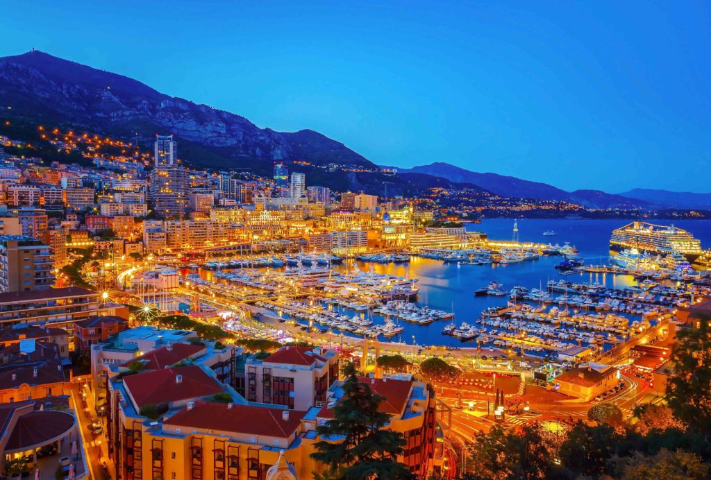 Monaco de nuit : Balade-Découverte des Illuminations - Mon Grand Est