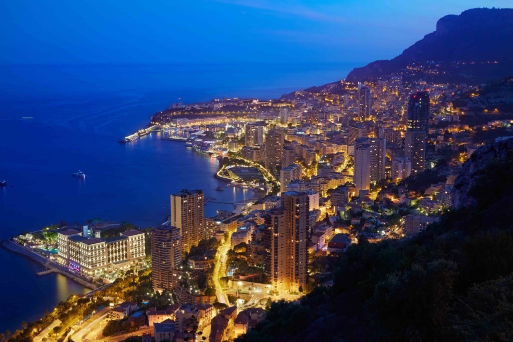 Monaco de nuit : Balade-Découverte des Illuminations - Mon Grand Est